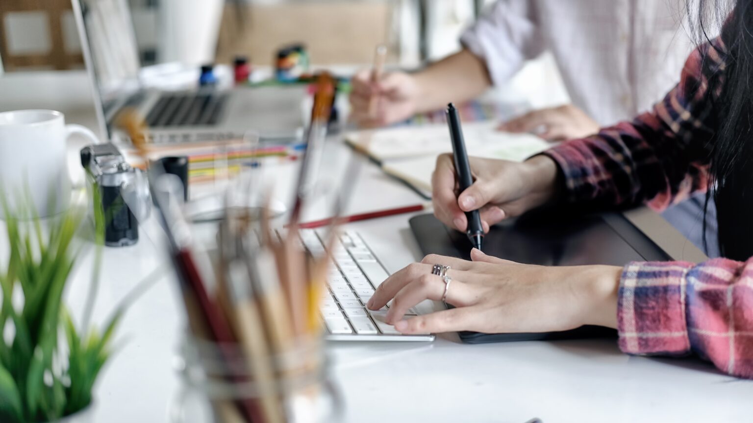 Comprehensive Guide to Choosing the Right Design Services